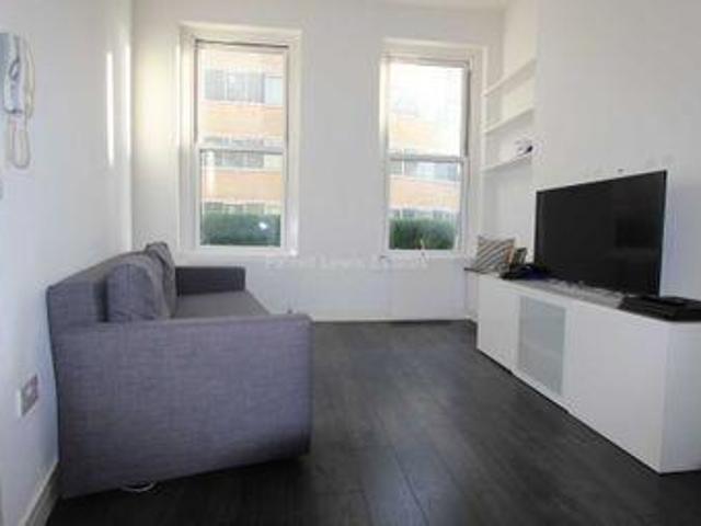 1 Bedrooms Flat for rent in Maclise Road, Olympia W14