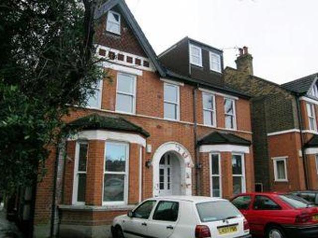 1 Bedrooms Flat for rent in Madeley Road, Ealing W5