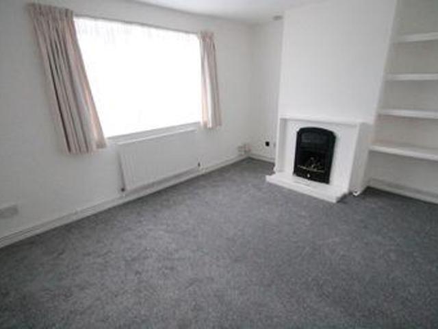 1 Bedrooms Flat for rent in Magpie Hall Lane, Bromley BR2