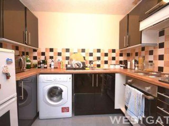 1 Bedrooms Flat for rent in Maltings Place, Reading RG1