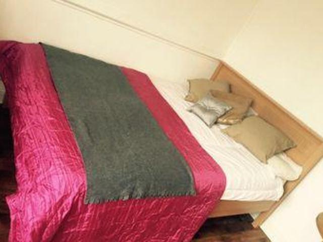 1 Bedrooms Flat for rent in Manchester Road, London E14