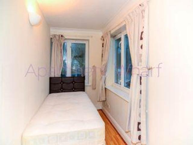 1 Bedrooms Flat for rent in Manchester Road, London E14
