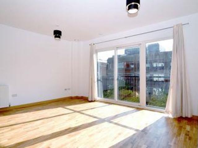 1 Bedrooms Flat for rent in Manor Road, Wallington SM6
