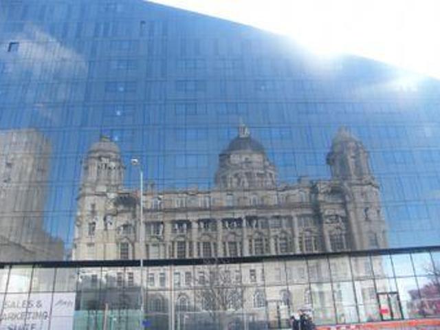 1 Bedrooms Flat for rent in Mann Island, Liverpool L3
