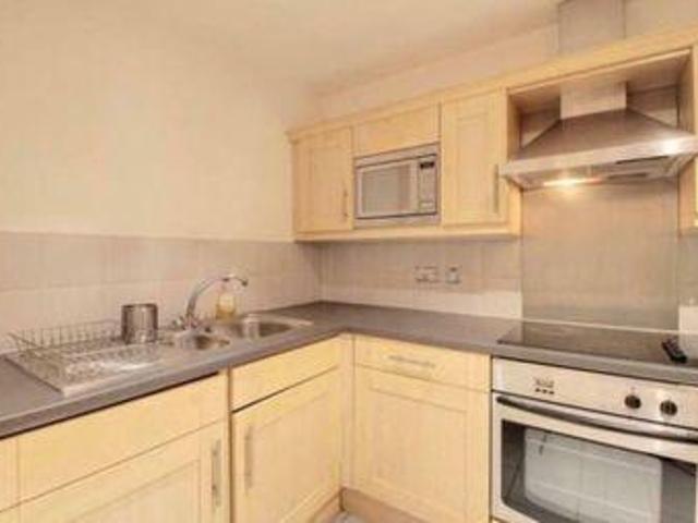 1 Bedrooms Flat for rent in Mansell Street, Tower Hill E1