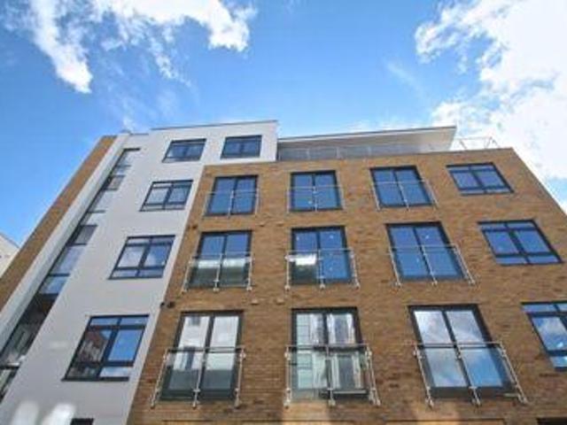 1 Bedrooms Flat for rent in Mantle Road, Brockley SE4