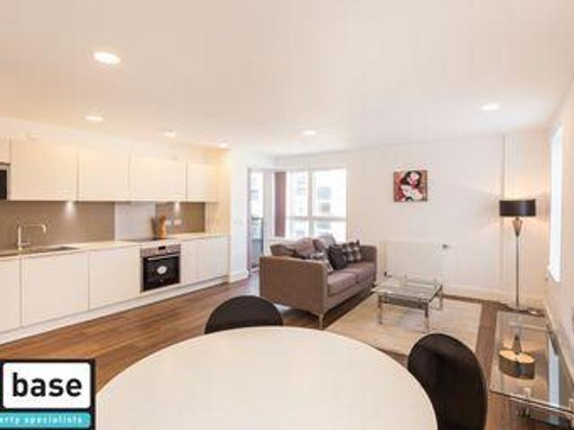 1 Bedrooms Flat for rent in Market Road, London N7