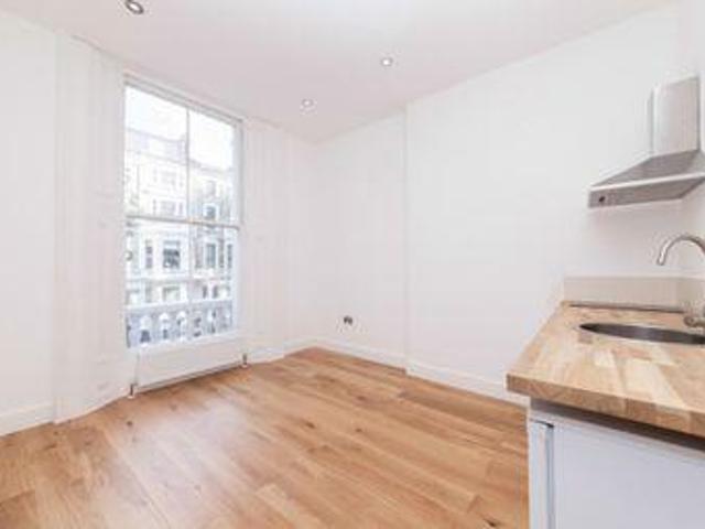 1 Bedrooms Flat for rent in Marloes Road, Kensington W8