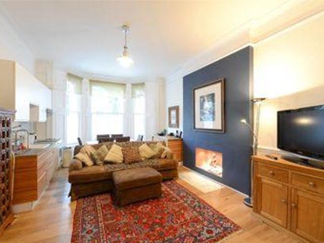 1 Bedrooms Flat for rent in Marloes Road, Kensington W8