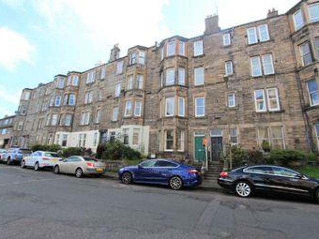 1 Bedrooms Flat for rent in Meadowbank Crescent, Meadowbank, Edinburgh EH8