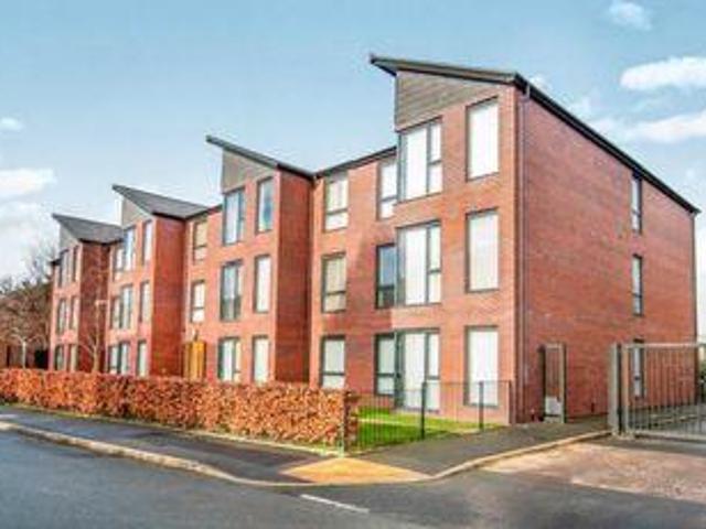 1 Bedrooms Flat for rent in Medlock Place, Manchester M43