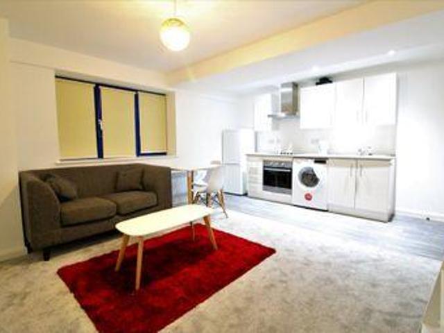 1 Bedrooms Flat for rent in Meridian House, 2 Artist St, Leeds LS12