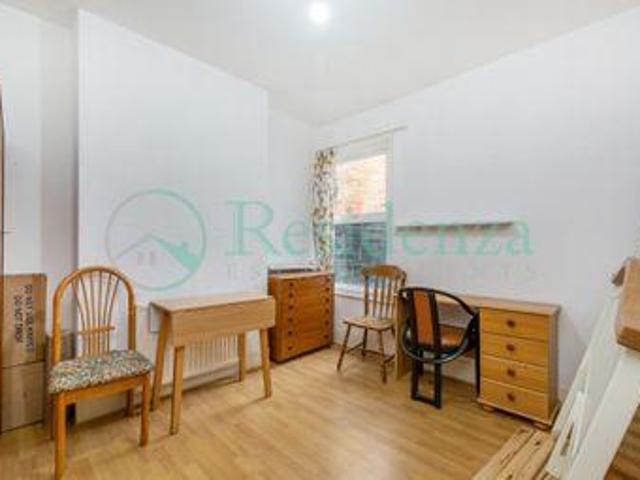 1 Bedrooms Flat for rent in Mitcham Road, Tooting Broadway SW17