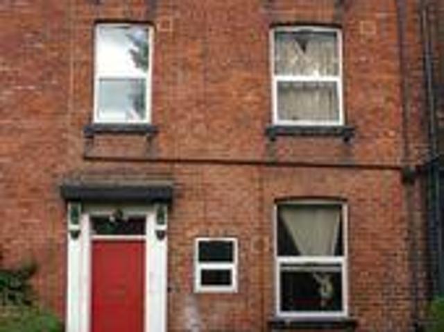 1 Bedrooms Flat for rent in Midland Road, Hyde Park, Leeds LS6