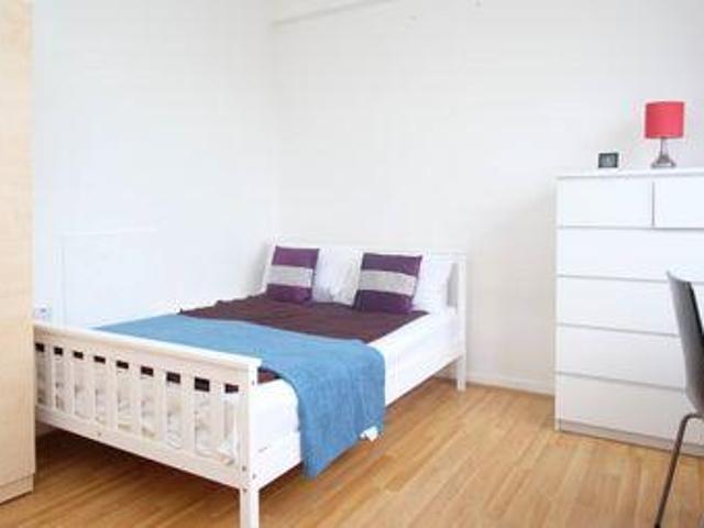 1 Bedrooms Flat for rent in Mile End Road, London E1