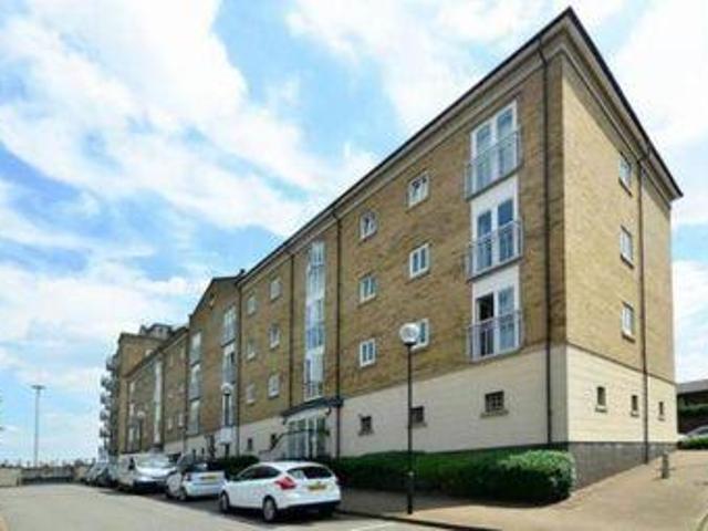 1 Bedrooms Flat for rent in Millenium Drive, London E14