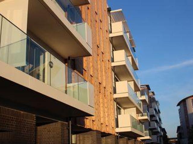 1 Bedrooms Flat for rent in Millennium Promenade, Bristol BS1