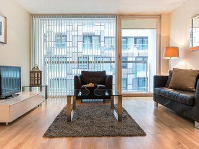 1 Bedrooms Flat for rent in Millharbour, Canary Wharf E14