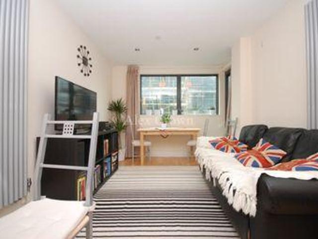 1 Bedrooms Flat for rent in Millharbour, London E14