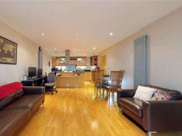 1 Bedrooms Flat for rent in Millharbour, London E14