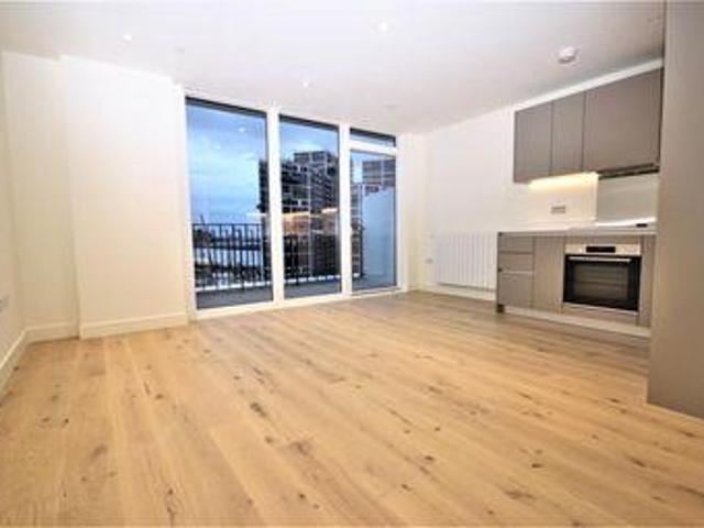 1 Bedrooms Flat for rent in Minotaur House, Thunderer Walk, Royal Arsenal Riverside SE18