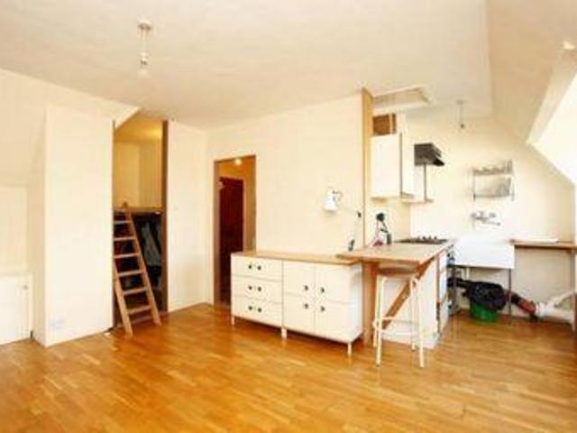 1 Bedrooms Flat for rent in Myddleton Road, London N22