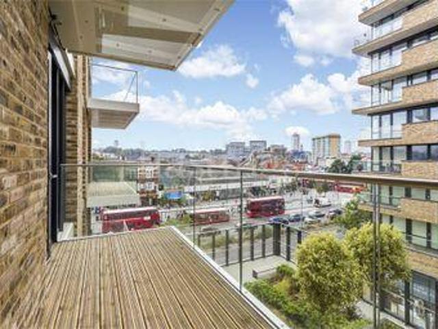 1 Bedrooms Flat for rent in No 1 Street, London SE18