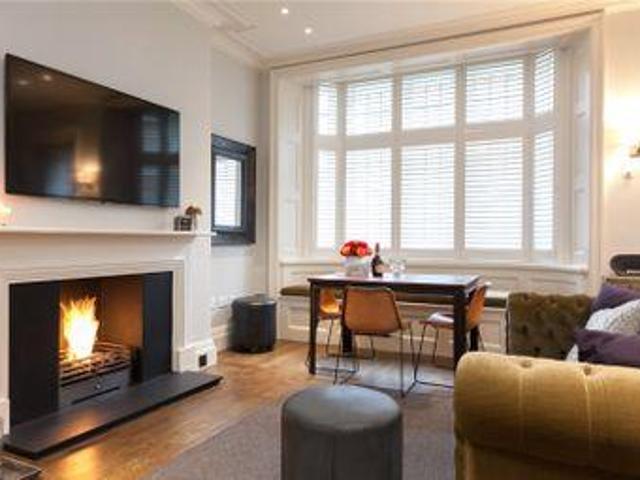 1 Bedrooms Flat for rent in North Audley Street, Mayfair, London W1K
