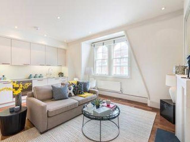 1 Bedrooms Flat for rent in North Audley Street, Mayfair, London W1K