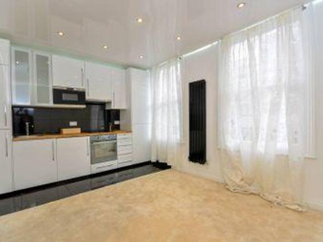 1 Bedrooms Flat for rent in North End Road, West Kensington W14