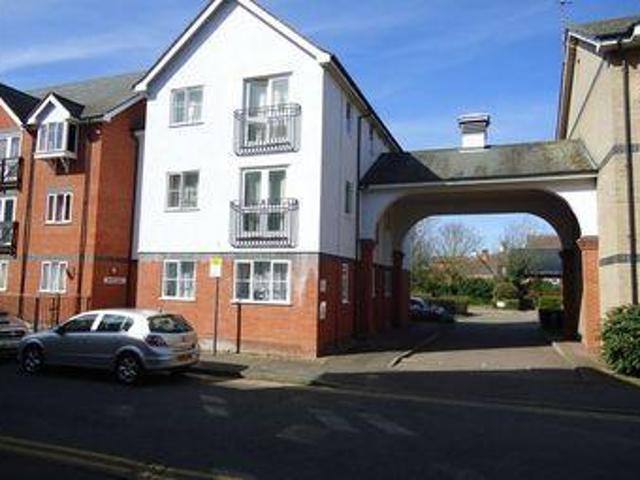 1 Bedrooms Flat for rent in North Station Road, Colchester, Essex CO1