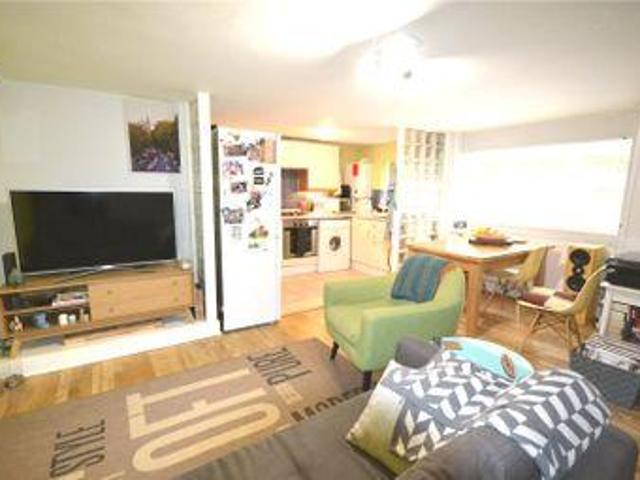 1 Bedrooms Flat for rent in Northern Heights, Crouch End, London N8