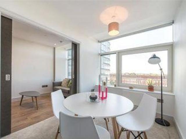 1 Bedrooms Flat for rent in Northpoint, Tolworth KT6