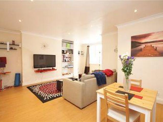 1 Bedrooms Flat for rent in Netherwood Road, Brook Green W14