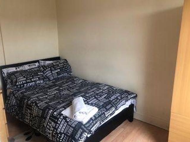 1 Bedrooms Flat for rent in New Cross Road, London SE14