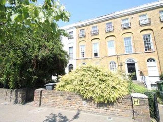 1 Bedrooms Flat for rent in New Cross Road, New Cross, London SE14