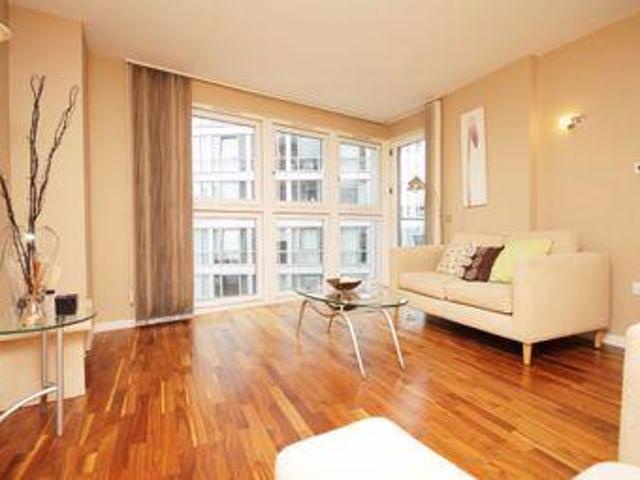 1 Bedrooms Flat for rent in New Providence Wharf, Fairmont Avenue, Canary Wharf E14