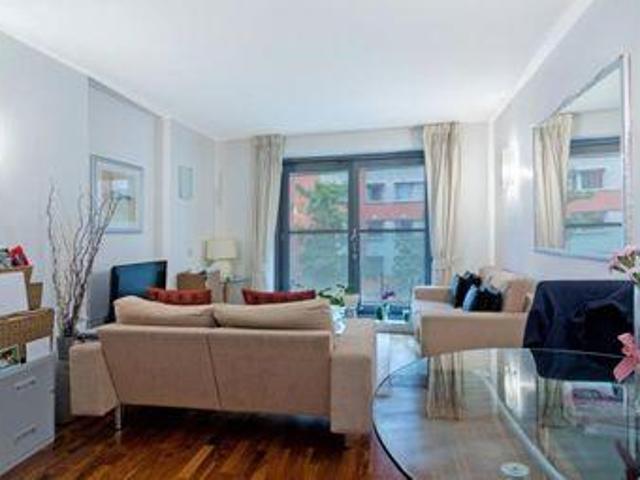 1 Bedrooms Flat for rent in New Providence Wharf, Fairmont Avenue E14