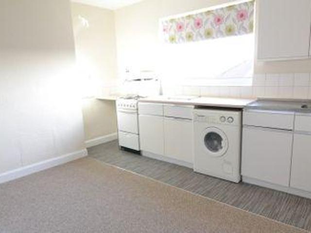 1 Bedrooms Flat for rent in New Road Side, Horsforth, Leeds LS18