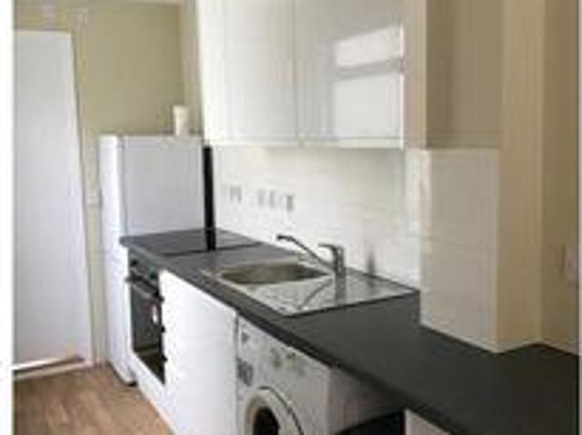 1 Bedrooms Flat for rent in New Southgate, London N11