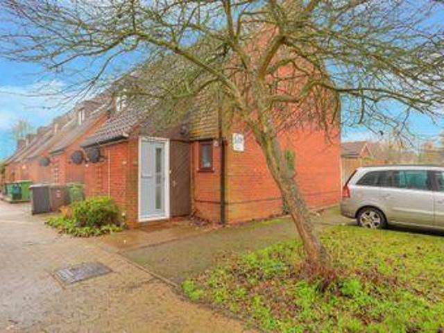 1 Bedrooms Flat for rent in Newgate Close, St.Albans AL4