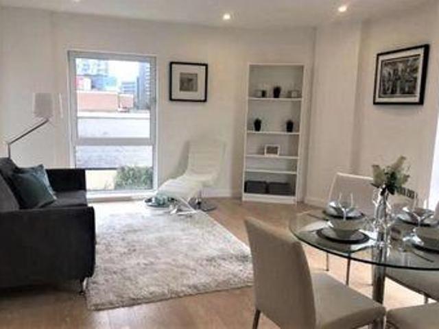 1 Bedrooms Flat for rent in Newgate, Croydon CR0