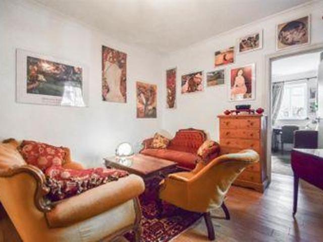 1 Bedrooms Flat for rent in Newington Green Community Gardens, Newington Green, London N16