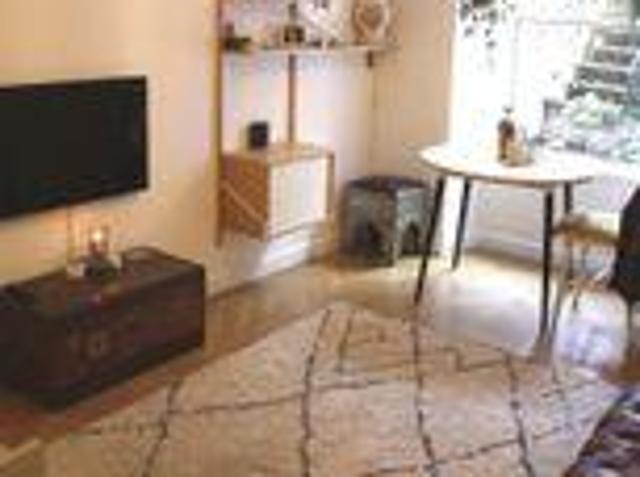 1 Bedrooms Flat for rent in Newington Road, Newington, Edinburgh EH9