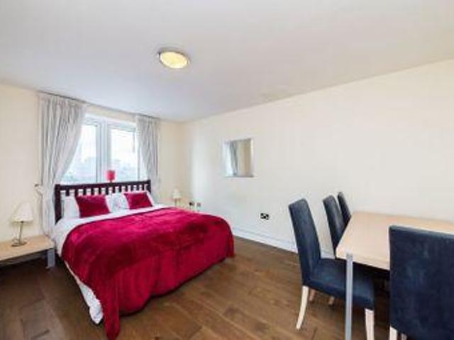 1 Bedrooms Flat for rent in Newport Avenue, London E14