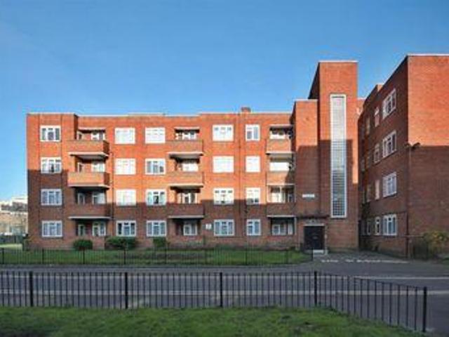 1 Bedrooms Flat for rent in Neckinger Estate, London SE16