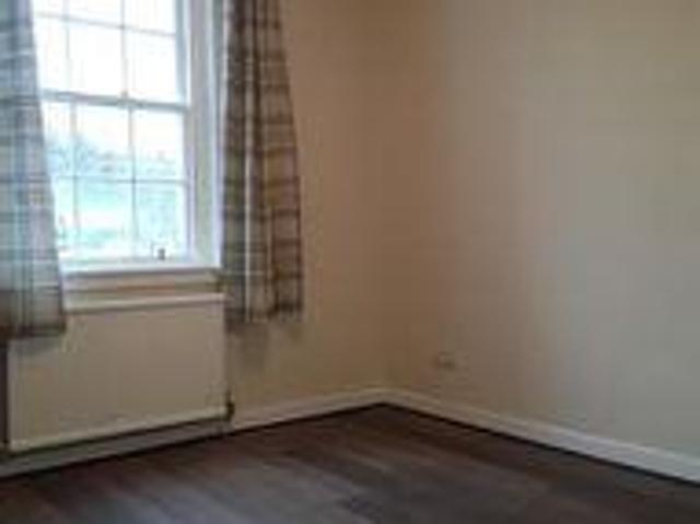 1 Bedrooms Flat for rent in Nicolson Street, Edinburgh EH8