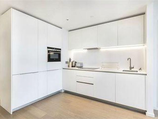 1 Bedrooms Flat for rent in South Bank Tower, 55 Upper Ground, South Bank SE1