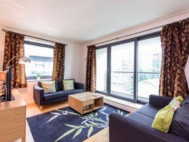 1 Bedrooms Flat for rent in South Quay Square, London E14
