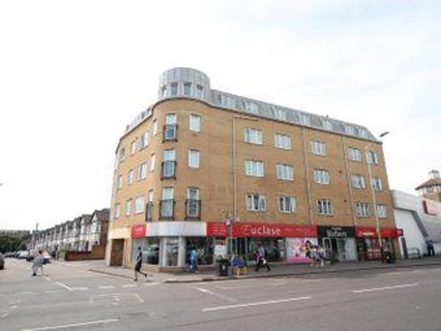 1 Bedrooms Flat for rent in Southbury Court, South Street, Romford RM1